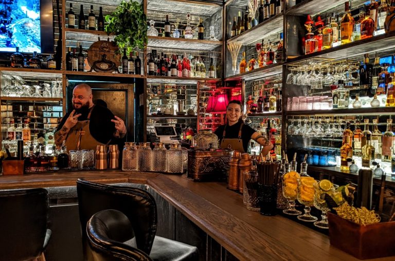 Tribeca Citizen | New Kid on the Block: Warren Peace