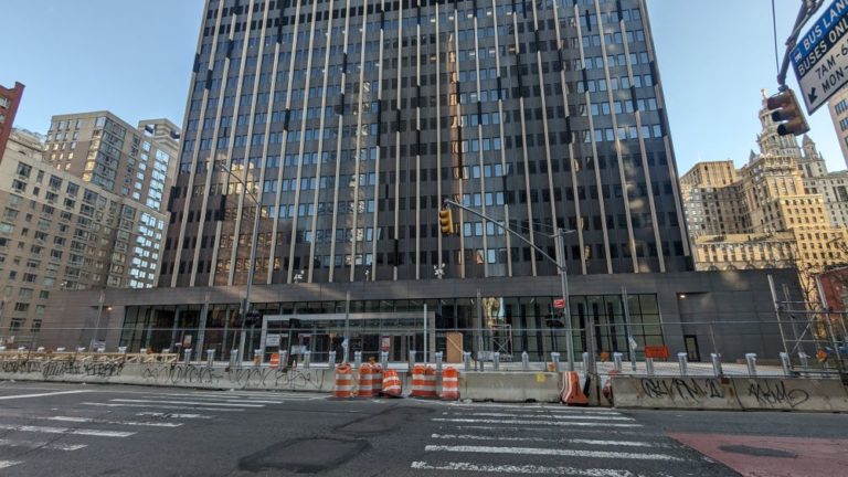 Tribeca Citizen | Sidewalks revealed (!) at 26 Federal Plaza